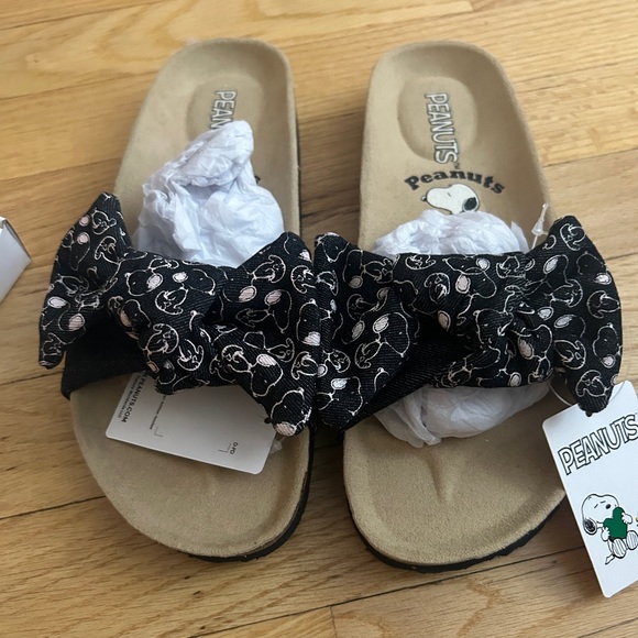 Peanuts | Shoes | Snoopy Slides | Poshmark